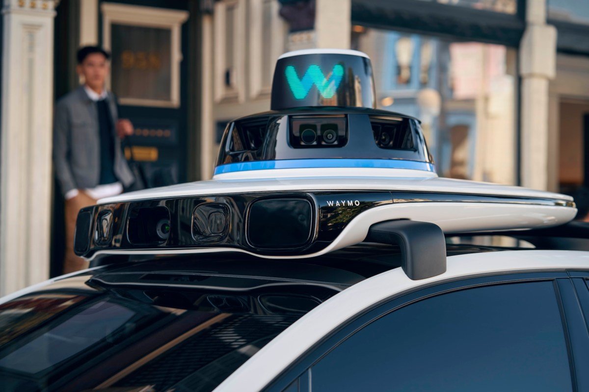 Waymo's Robotaxi Revolution: Coming to London in 2026 - Silicon Flash