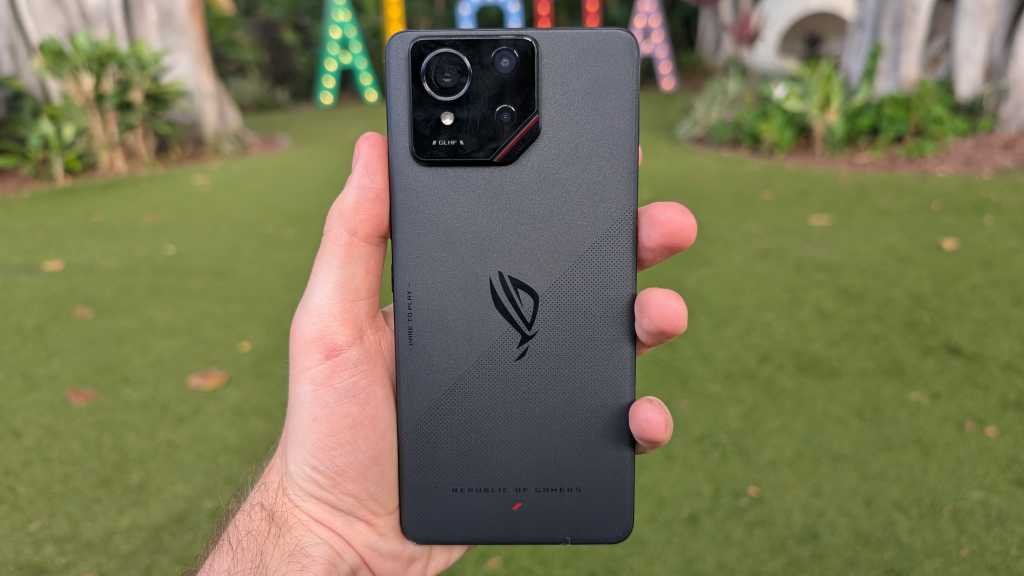 End of an Era: Asus ROG Phone & Zenfone Smartphones Discontinued ...