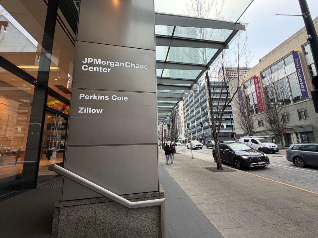 JPMorgan Chase Tower: Seattle's New Iconic Skyscraper - Silicon Flash